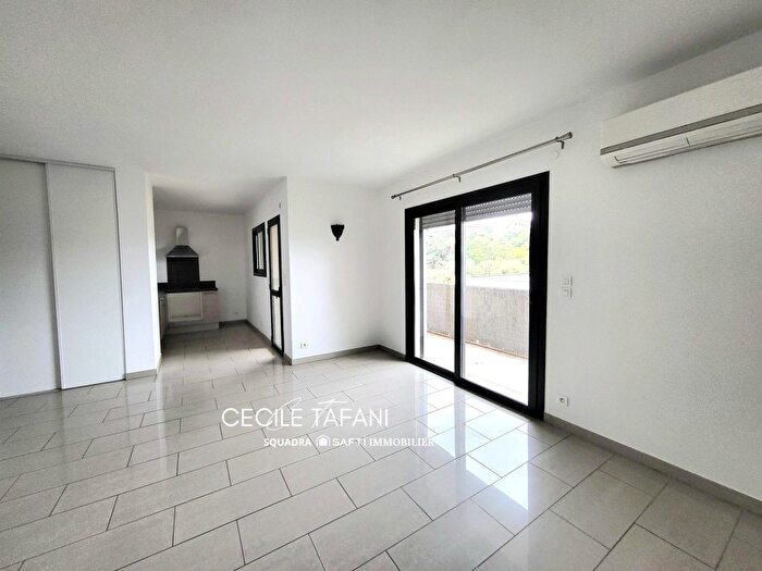 Appartement à vendre - Porto-Vecchio - 3 pièces - 2 chambres