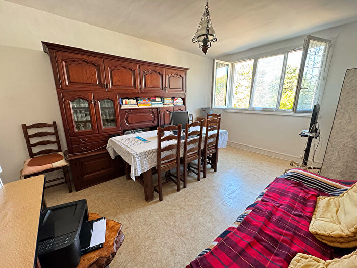 Appartement 3 pièces à vendre à Étampes, Guinette