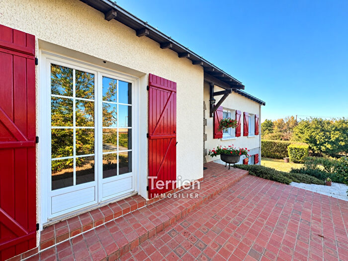 Maison 6 pièces à vendre à Saint-Laurent-de-la-Plaine