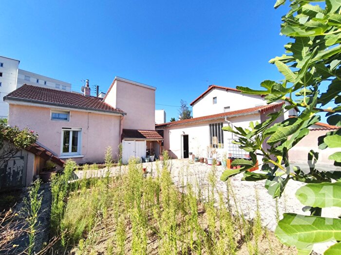 Maison 6 pièces à vendre à Roanne, Arsenal, Matel