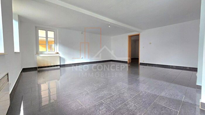 Appartement à louer - Niederr dern - 2 pièces - 1 chambre