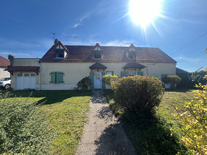 Maison à vendre - Saint-Saturnin - 4 pièces - 3 chambres