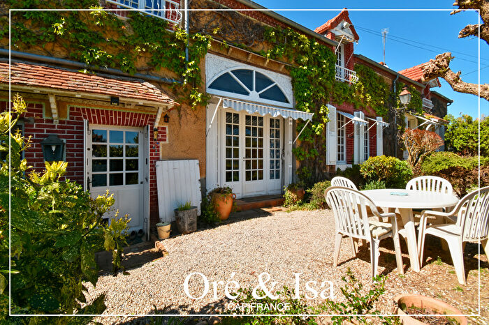 Sidiailles : Maison 9 pièces à vendre