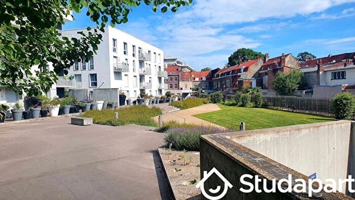 Appartement à louer - Caulier, Lille - 1 pièce - 1 chambre