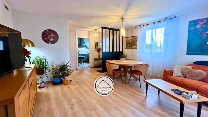 Maison à vendre - Pau, Le Hameau - 4 pièces - 3 chambres