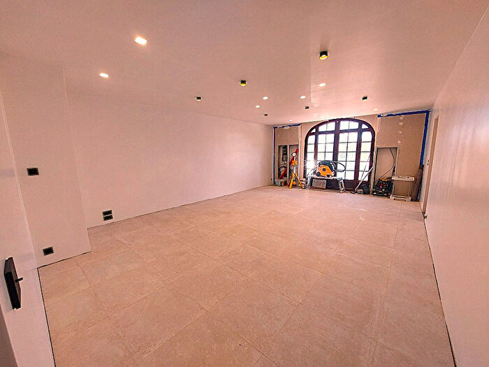 Maison 5 pièces à Guiche, à vendre