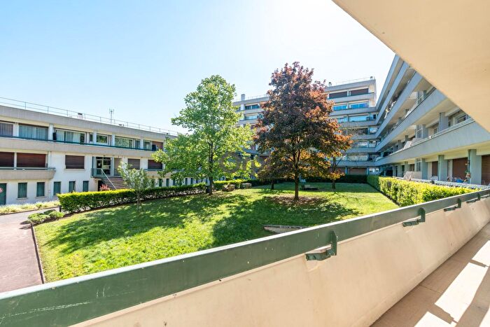 Châtenay-Malabry, Malabry : Appartement 2 pièces à vendre