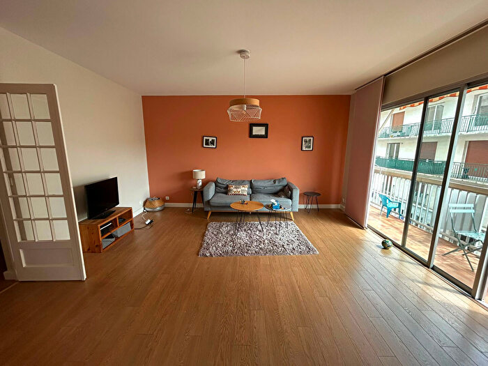 Poitiers, Centre-ville : Appartement 6 pièces à louer