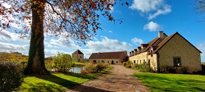 Maison à vendre - Mortagne-au-Perche - 7 pièces - 4 chambres