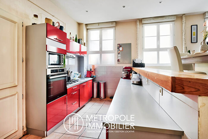 Appartement à louer - Tarare - 4 pièces - 3 chambres