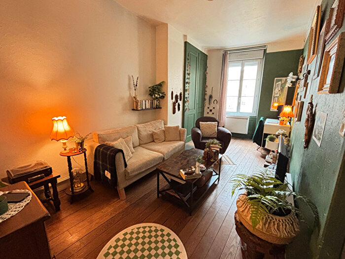 Appartement à louer - Vienne, Centre-ville - 2 pièces - 1 chambre