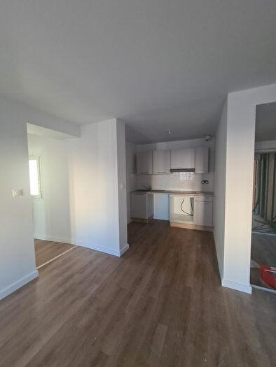 Appartement à louer - Limoux - 4 pièces - 3 chambres