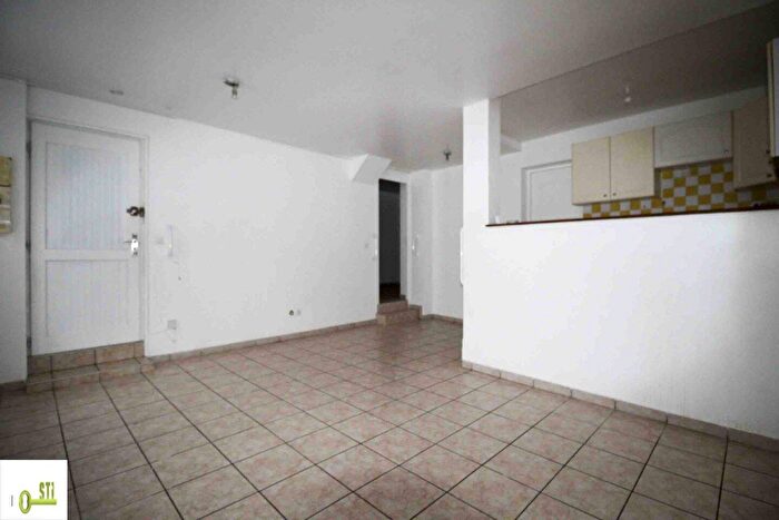 Appartement à louer - Châtillon-Coligny - 2 pièces