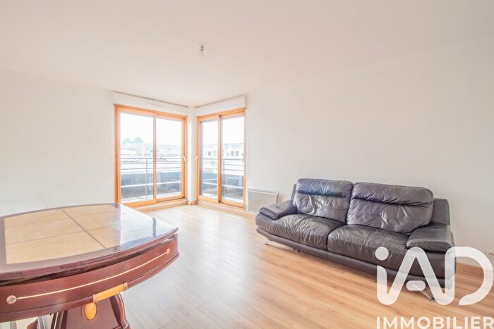 Appartement à vendre - Saint-Denis, La Plaine Saint-Denis - 3 pièces - 2 chambres