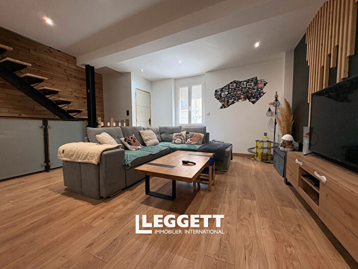 Maisons à vendre et appartements à louer - 3