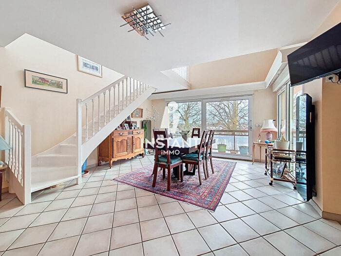 Appartement à vendre - Le Mée-sur-Seine, Le Village - 6 pièces - 3 chambres