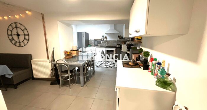 Maison à vendre - La Flèche, Centre-ville - 5 pièces - 3 chambres