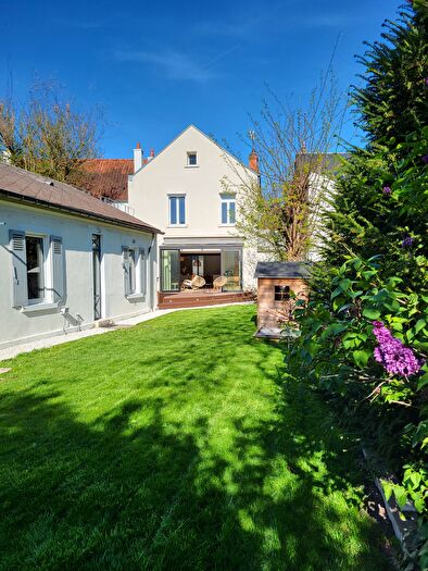 Maison à vendre - Orléans, Dunois, Châteaudun - 8 pièces - 7 chambres