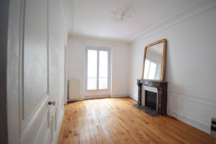 Appartement à louer - Villiers-L Michel, Levallois-Perret - 3 pièces - 2 chambres
