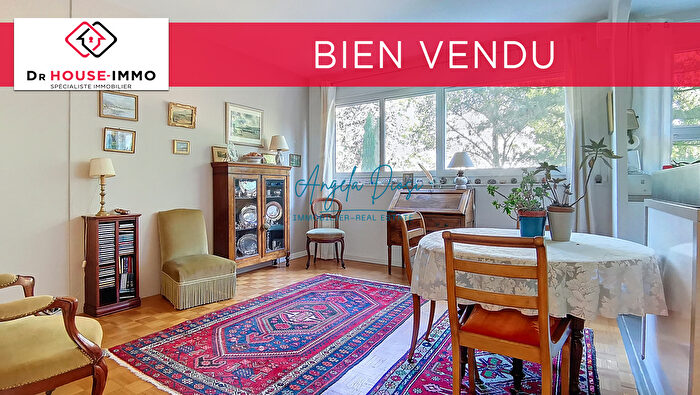 Appartement à vendre - Antony, Croix de Berny - 3 pièces - 2 chambres