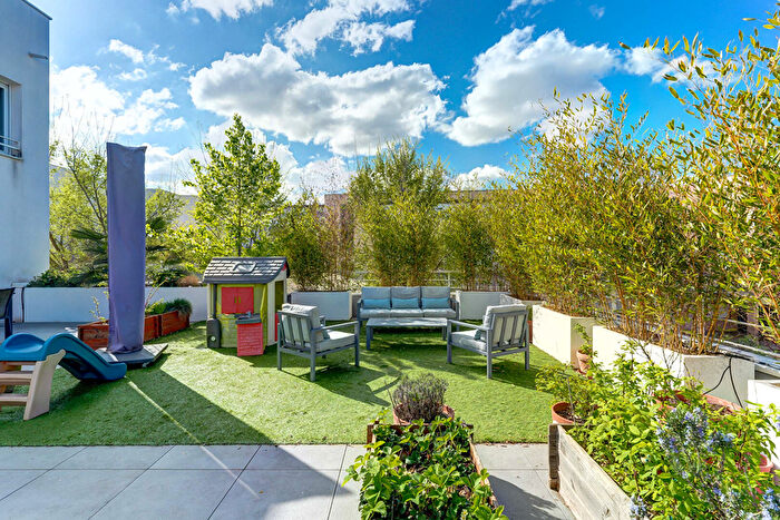 Appartement à vendre - Villeurbanne, Charmettes - 4 pièces - 3 chambres