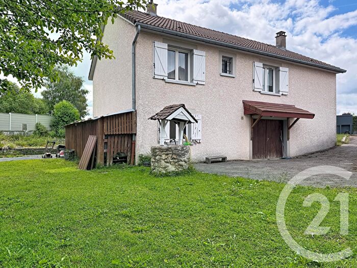 Maison 4 pièces à Saint-Laurent-en-Grandvaux, à vendre