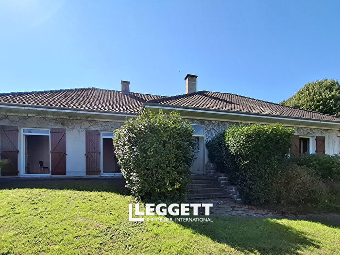 Maison à vendre - Aixe-sur-Vienne - 8 pièces - 4 chambres