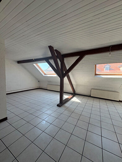 Appartement 4 pièces à Metz, Centre-ville, à louer