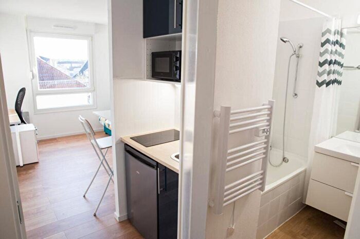 Cité Briand Sud, Mulhouse : Appartement 1 pièce à louer