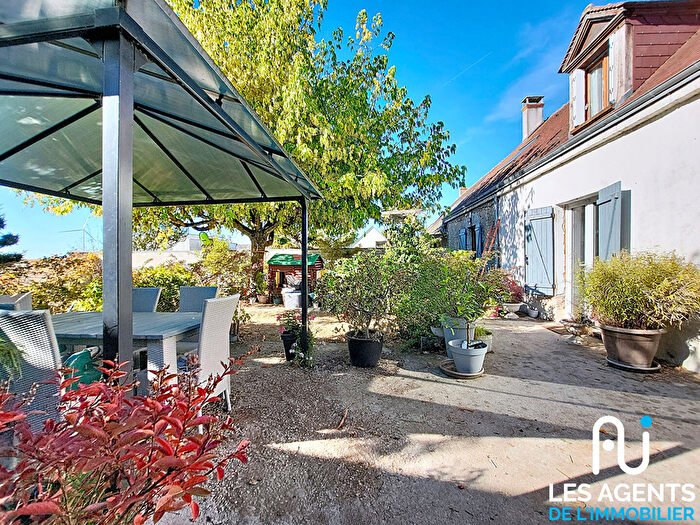 Maison 6 pièces à vendre à Villermain
