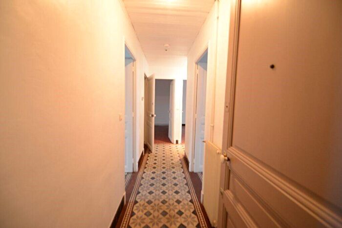 Appartement à louer - Les Plantiers-Le Plan, Mouans-Sartoux - 3 pièces - 2 chambres