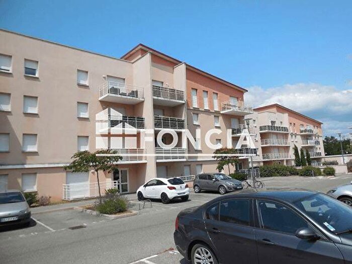 Appartement à louer - Les Blaches-Les Champs, Montélimar - 2 pièces - 1 chambre