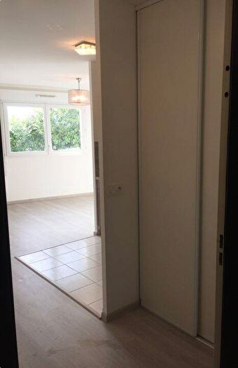 Groussay, Rambouillet : Appartement 2 pièces à louer