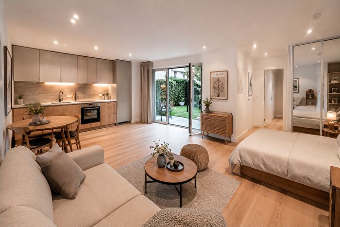 Ivry-sur-Seine, Ivry Port - Maison 1 pièce à vendre
