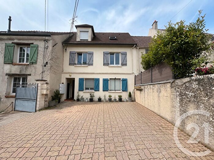 Montgé-en-Goële : Appartement 2 pièces à vendre