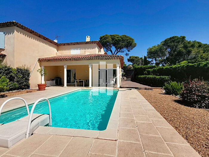 Maison à vendre - Saint-Raphaël, Boulouris - 4 pièces - 3 chambres