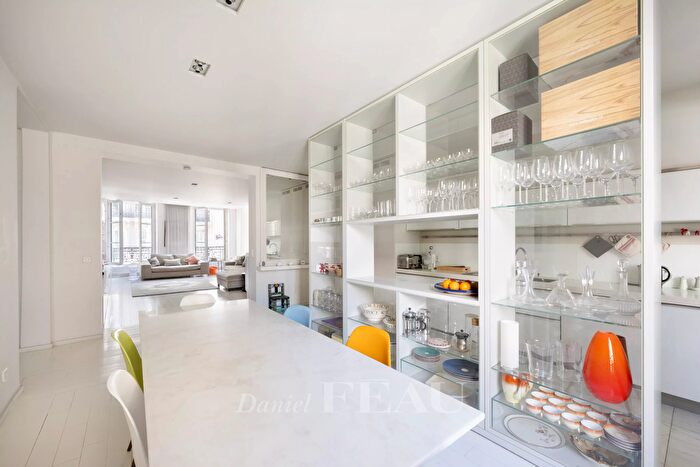 Appartement à vendre - Paris e , Porte Saint-Martin, Paradis - 4 pièces - 2 chambres