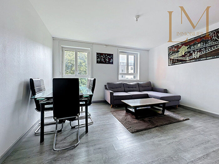 Saint-Jean-de-la-Ruelle, Trois Fontaines, Petite Espère, Clémenceau : Appartement 4 pièces à vendre
