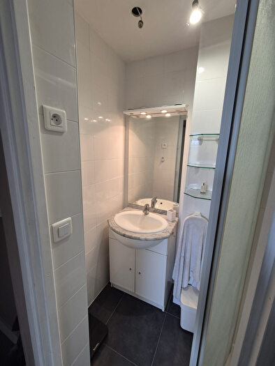 Appartement à louer - Vincennes, Centre Sud - 1 pièce