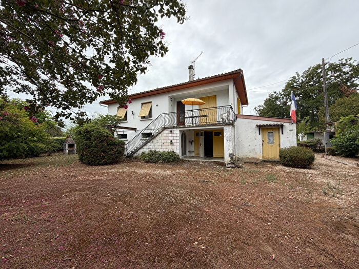 Maison 7 pièces à Montayral, à vendre