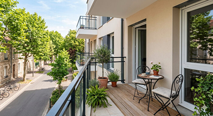 Appartement 4 pièces à vendre à Saint-Denis, République, Gare