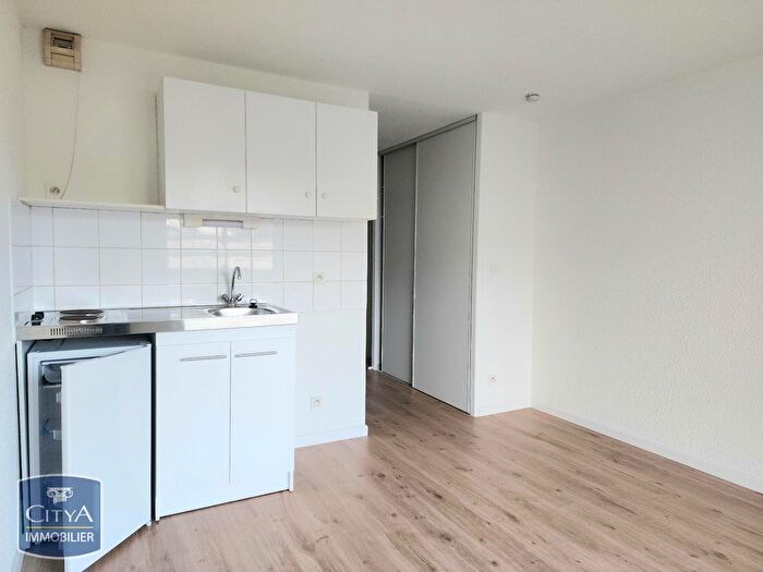 Appartement à vendre - Cholet, Gambetta - 1 pièce