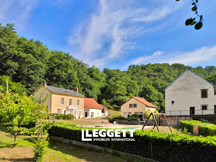 Budelière : Maison 12 pièces à vendre