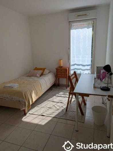 Appartement 1 pièce à louer à La Maure-Super Cannes, Vallauris