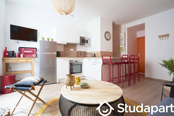 Appartement à louer - Haussonville-Blandan-Donop, Nancy - 1 pièce - 2 chambres