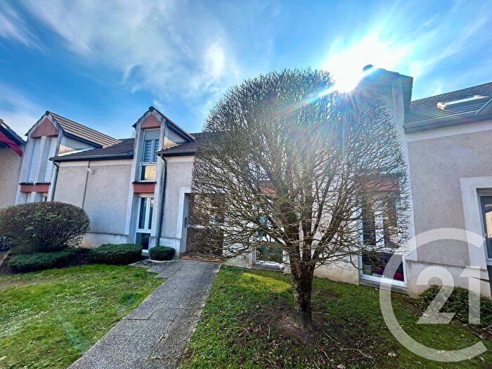 Appartement à louer - Châteauneuf-sur-Loire - 3 pièces - 2 chambres