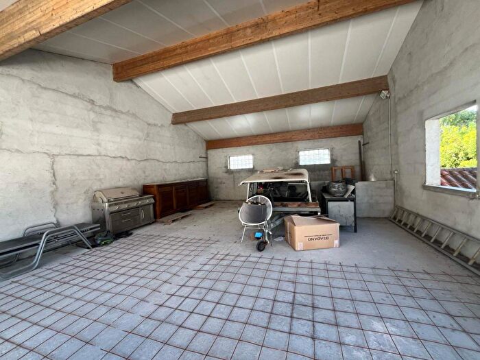 Maison à vendre - Périgueux - 1 pièce - 1 chambre