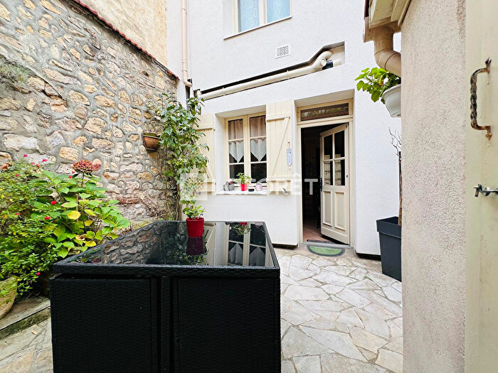 Maison à vendre - Pontoise, Centre-ville - 4 pièces - 3 chambres