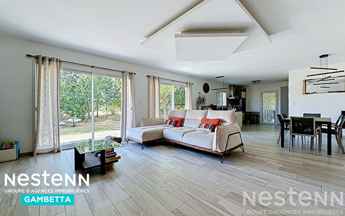 Maison 6 pièces à vendre à Montauban, Pays-Bas
