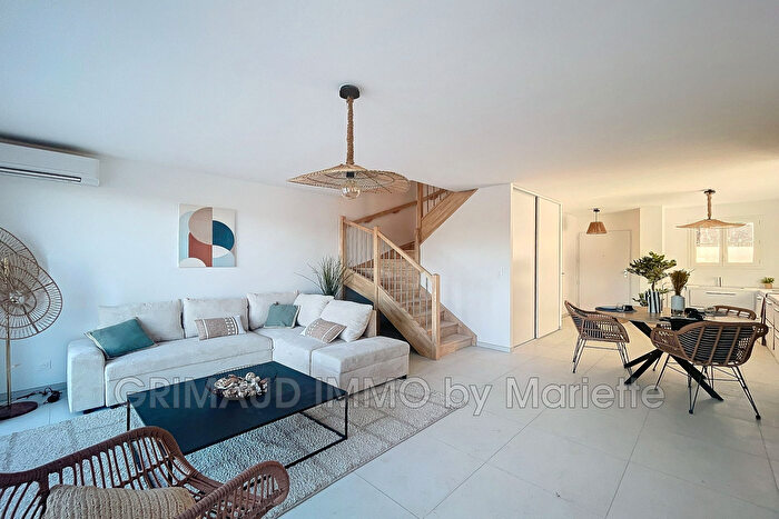 Maison à vendre - La Garde-Freinet - 4 pièces - 3 chambres